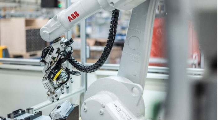 ABB Oy, Smart Power Product development - CNC Tekniikka